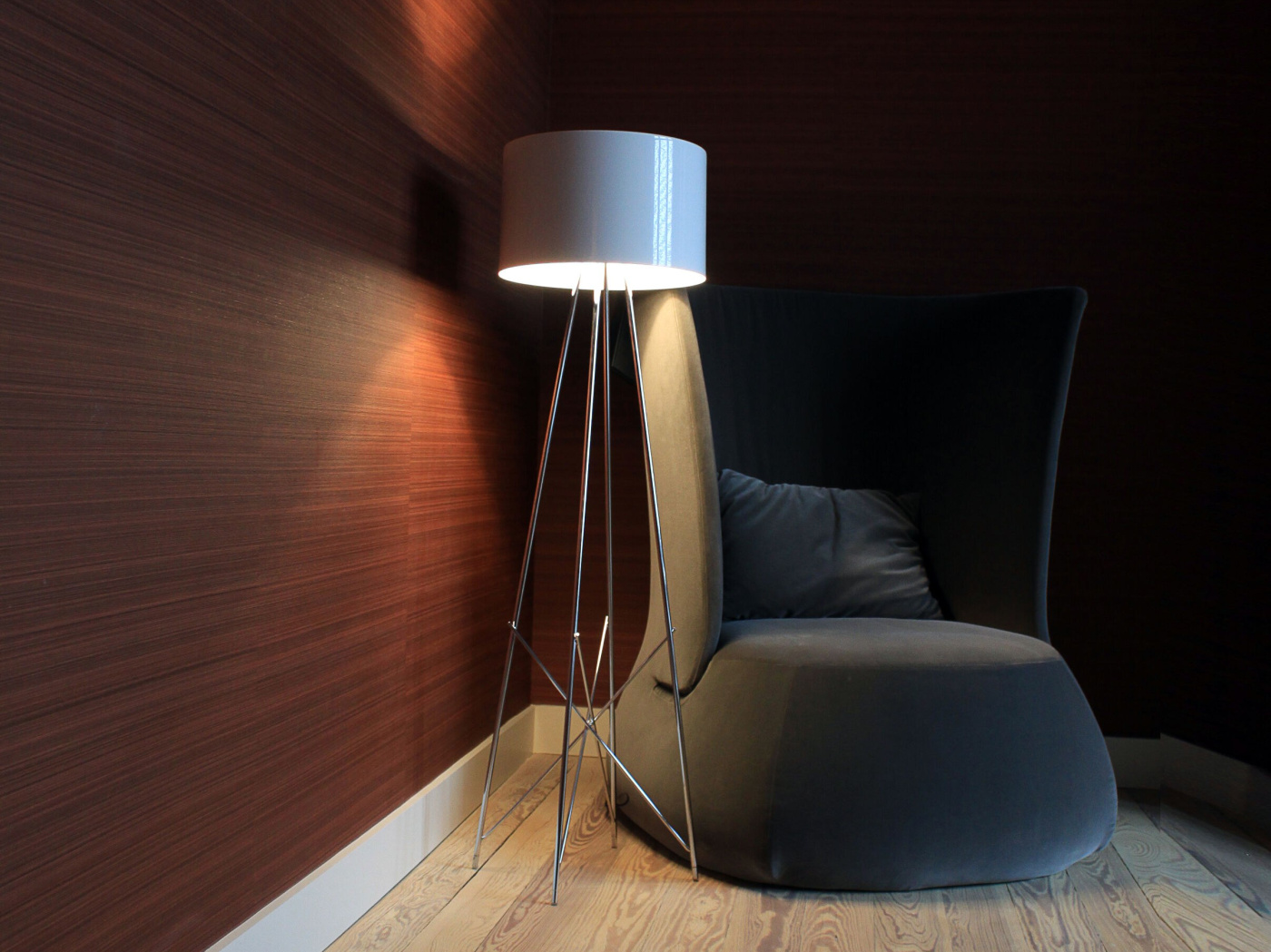 Ray Floor 1 lamp by Flos | Transforma