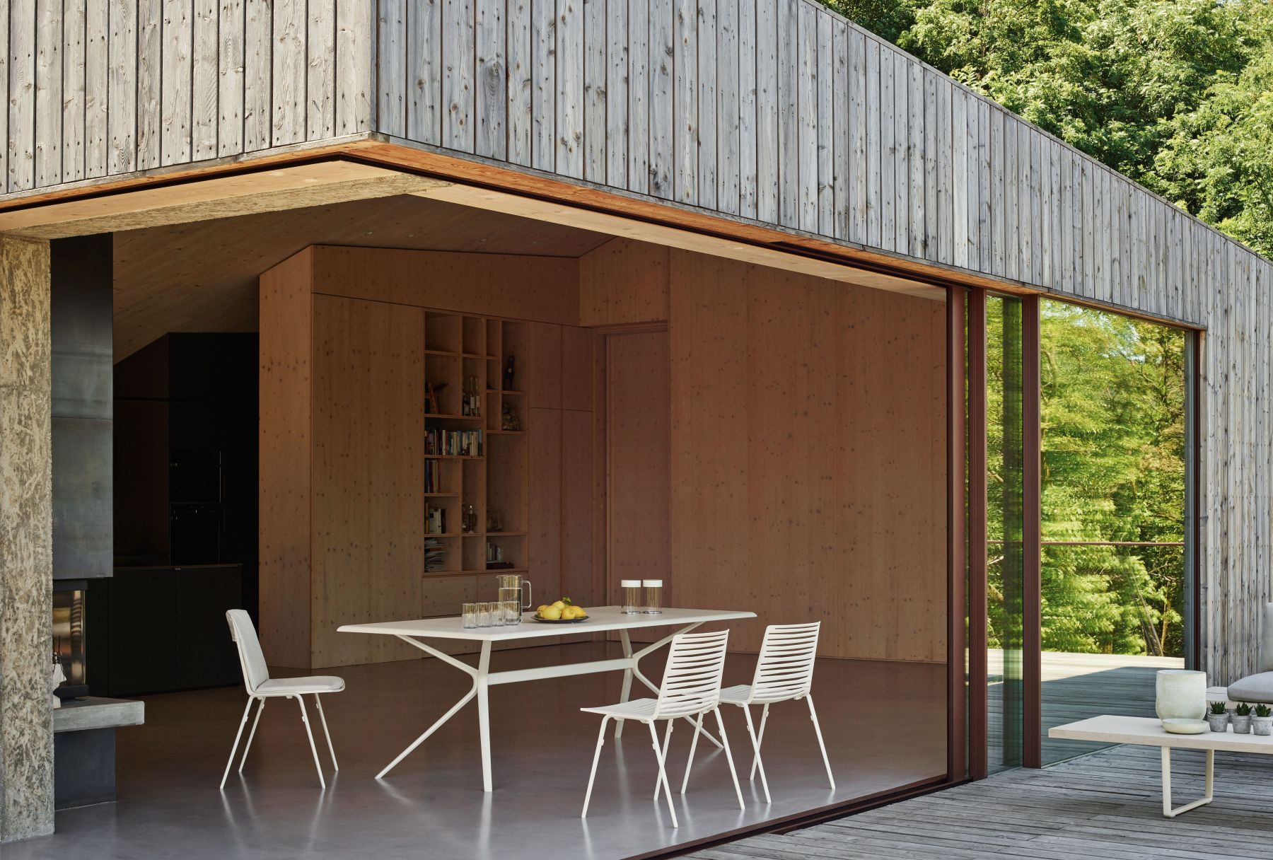 Zebra Outdoor Chair by Fast - Transforma | Transforma